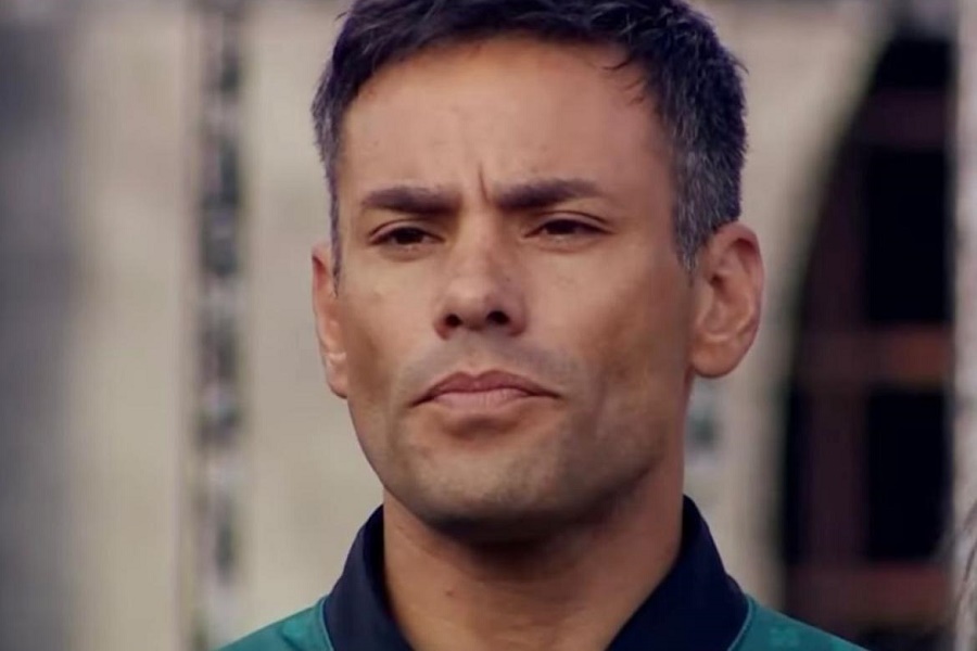 Claudio Valdivia vuelve a arremeter en contra de su padre : Mamás Bellas